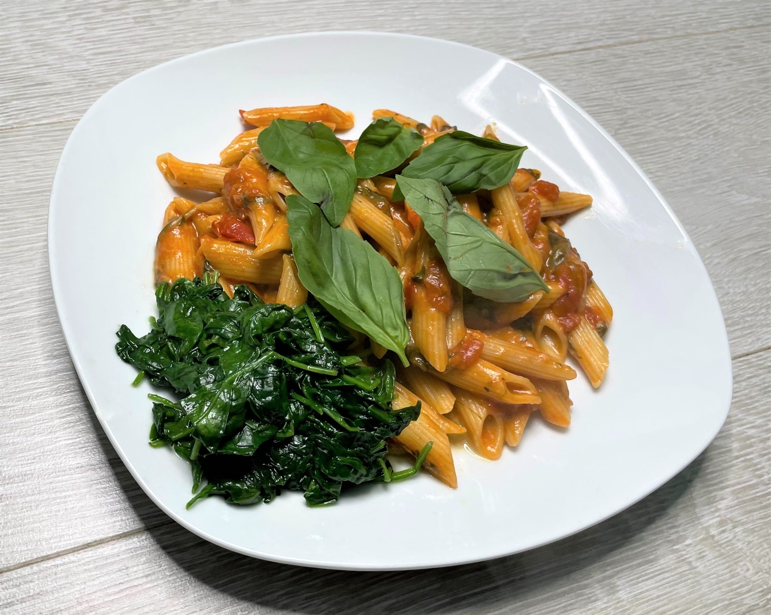 Instant pot tomato and cheese pasta - Everything for the instant pot